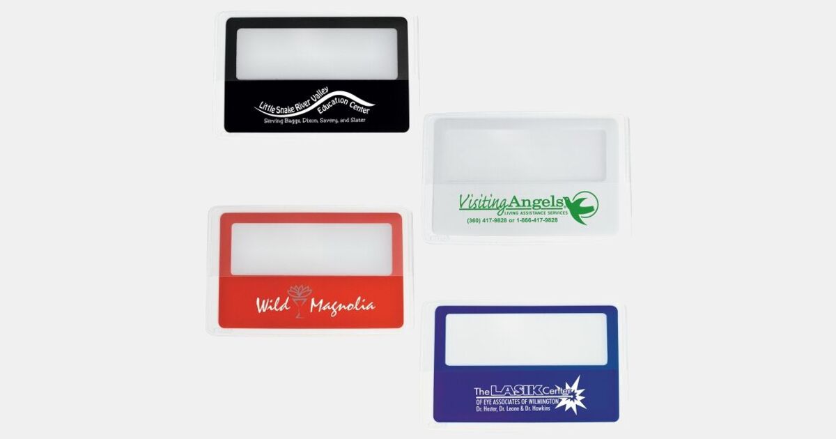 Credit Card Magnifier with your logo | MiniThrowBalls.com