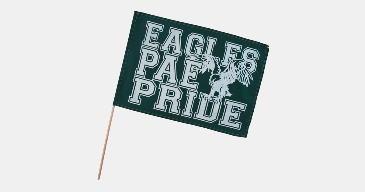 Fan Waving Flags Custom Imprinted | MiniThrowBalls.com