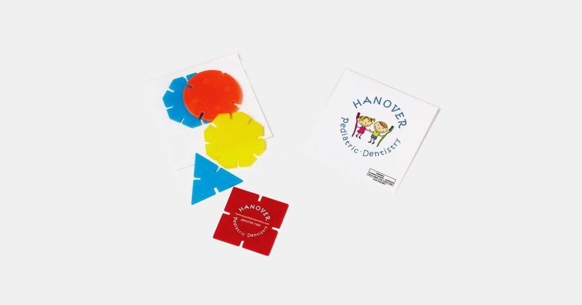 GeoPuzzle in Polybag with Card with your logo | MiniThrowBalls.com